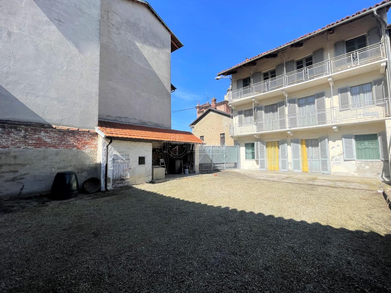 Casa indipendente in vendita a Strambino