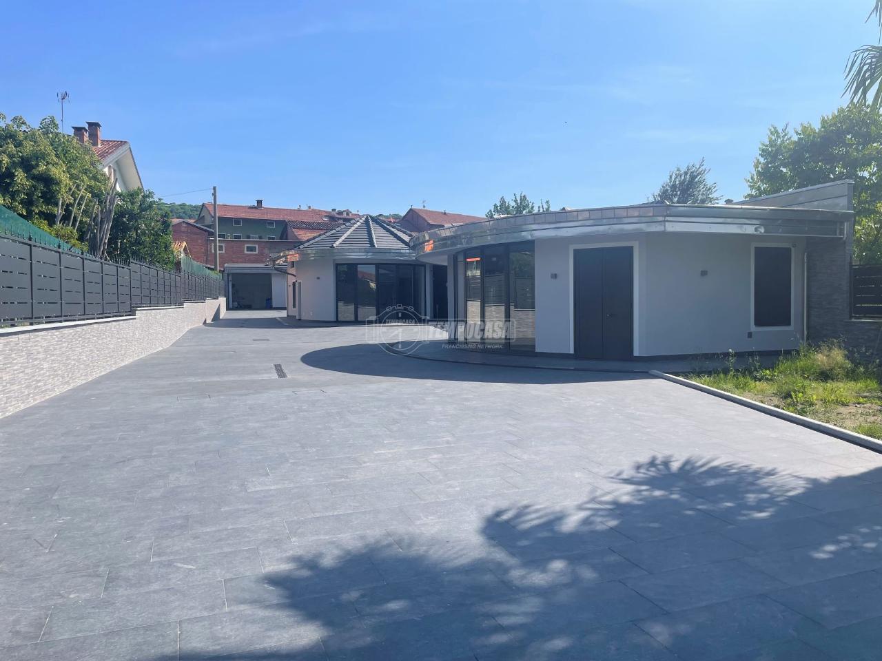 Villa in vendita a Montalenghe