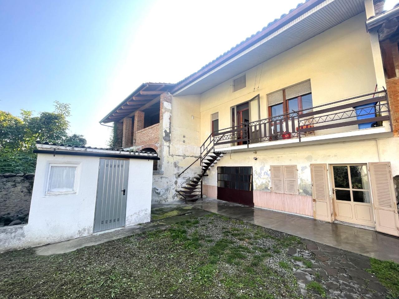 Casa indipendente in vendita a Caravino