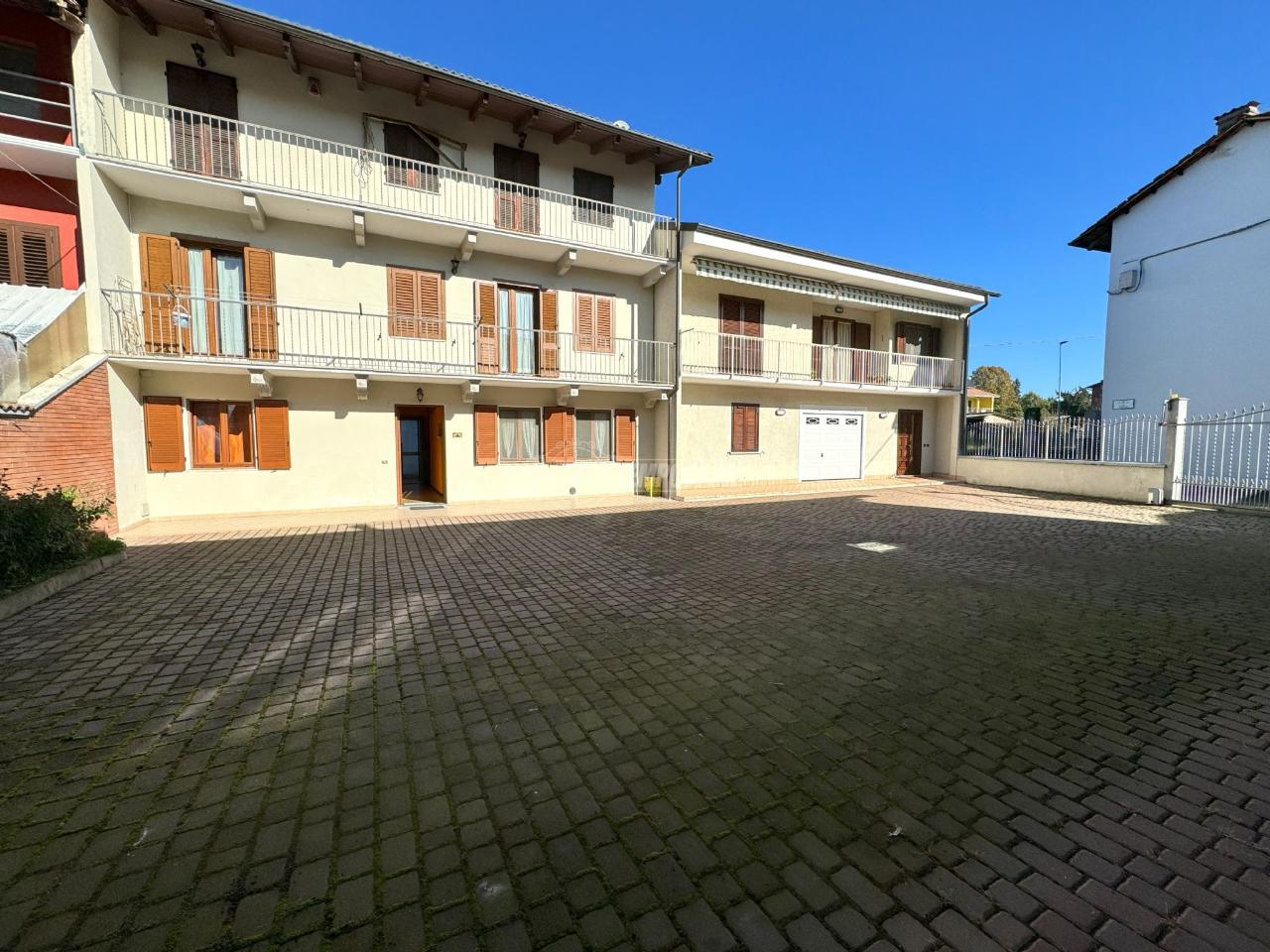 Casa indipendente in vendita a Strambino