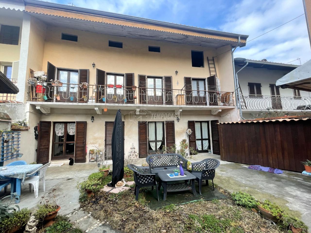 Casa indipendente in vendita a Romano Canavese