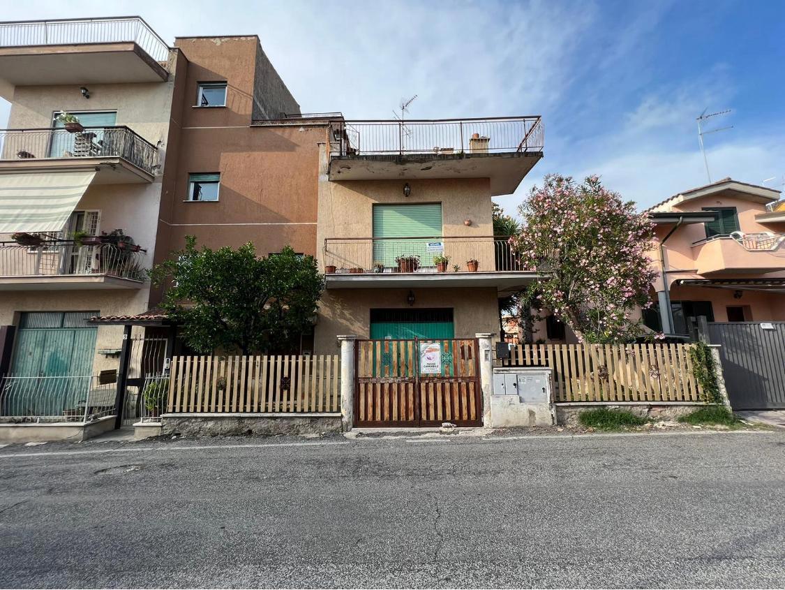 Casa indipendente in vendita a Mentana