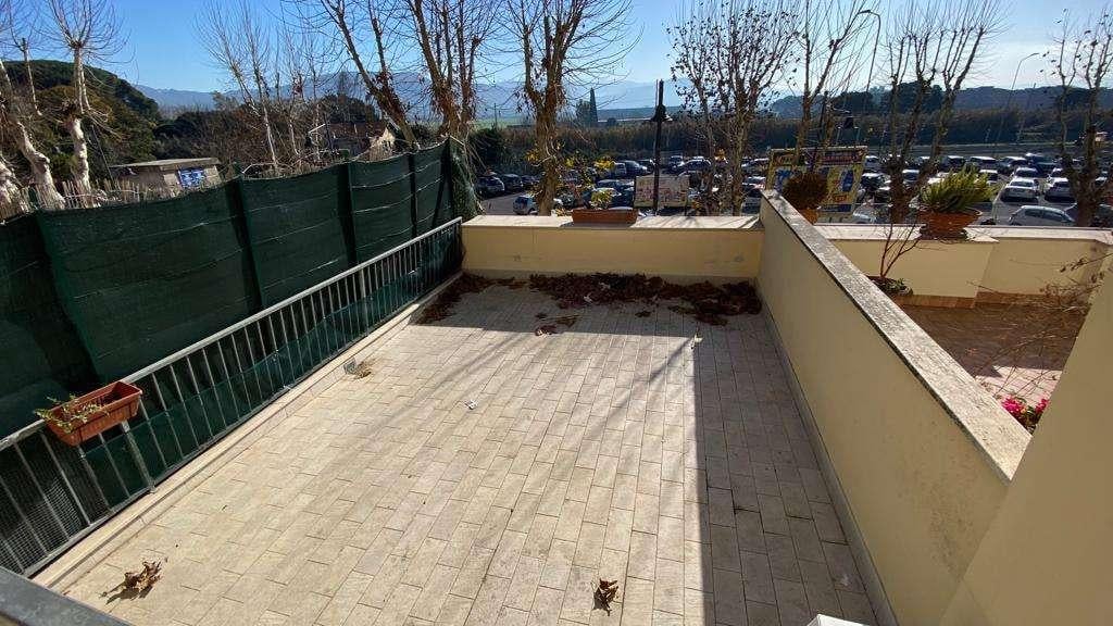 Appartamento in vendita a Guidonia Montecelio