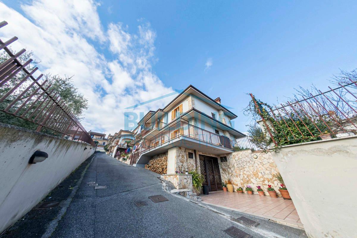 Villa in vendita a Fonte Nuova