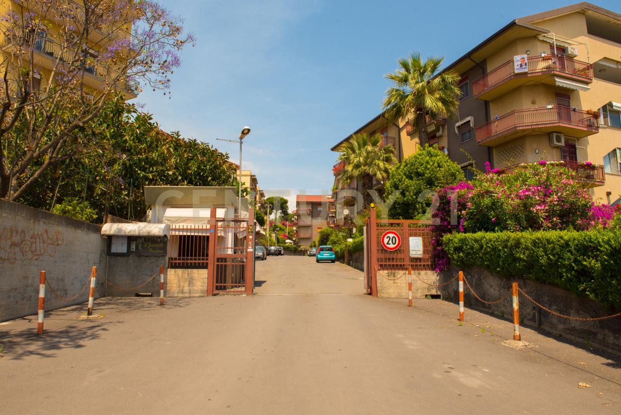 Attico in vendita a San Gregorio Di Catania