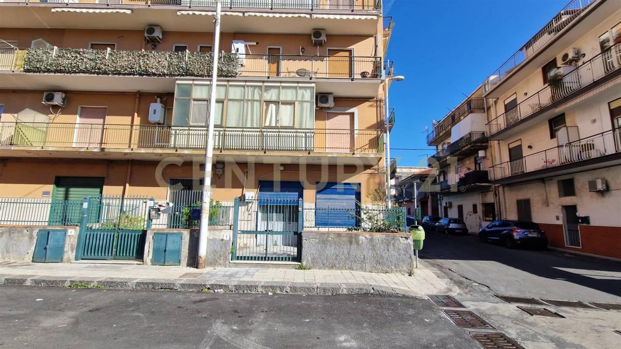 Negozio in vendita a Misterbianco