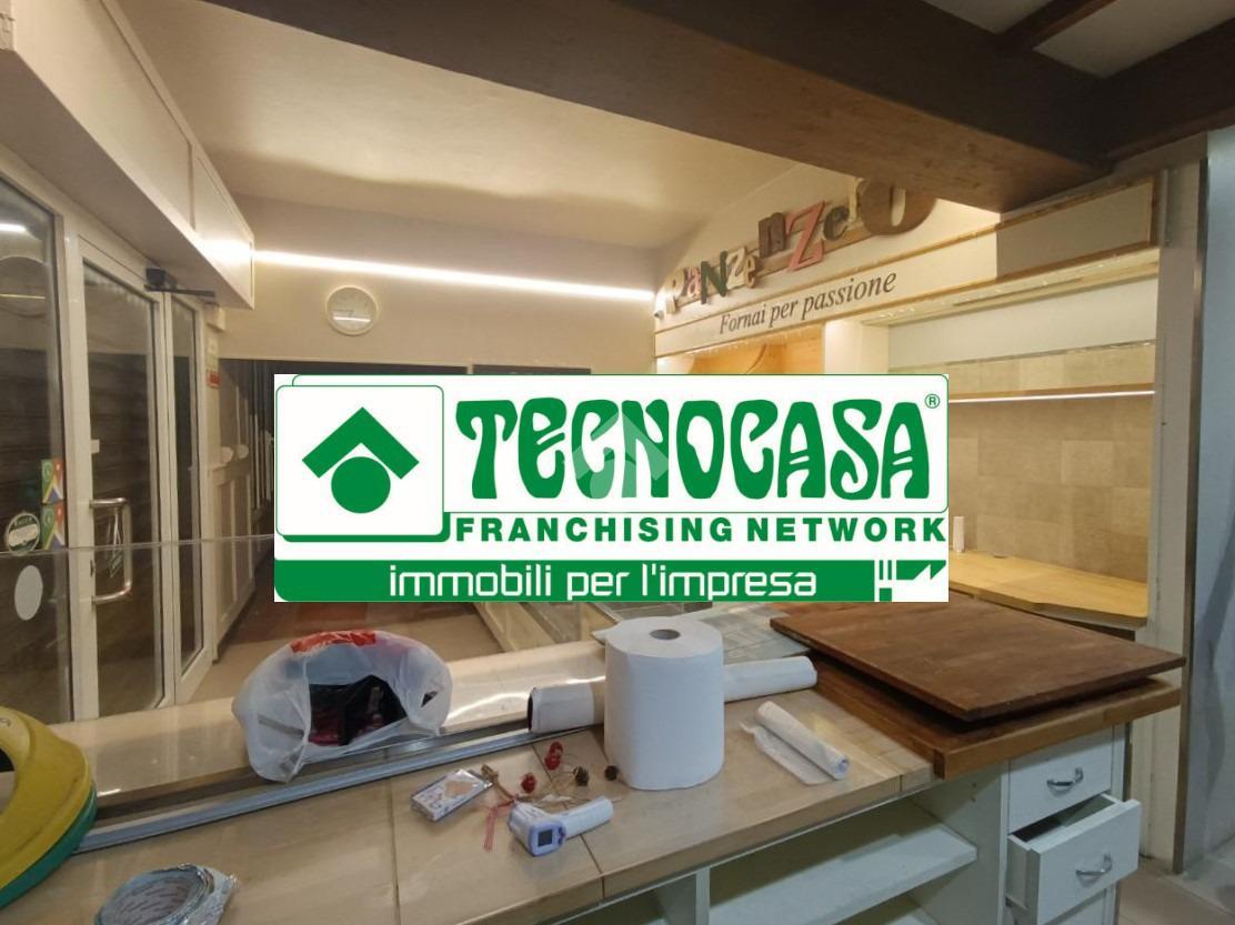 Negozio in affitto a Calenzano