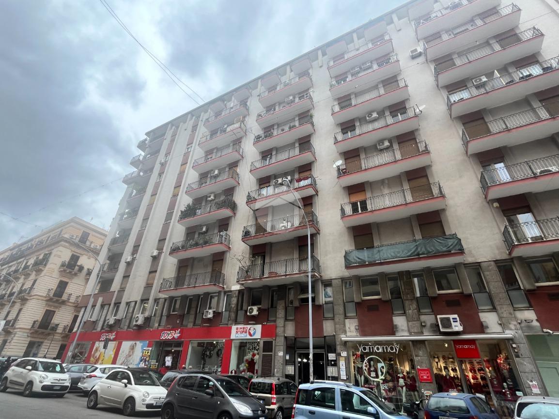 Appartamento in vendita a Palermo