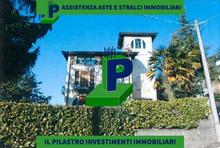 Villa in vendita a Varese