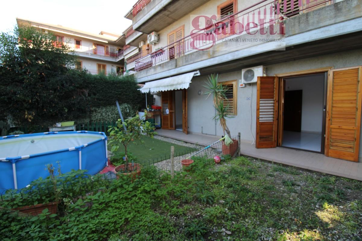 Appartamento in vendita a Aci Catena