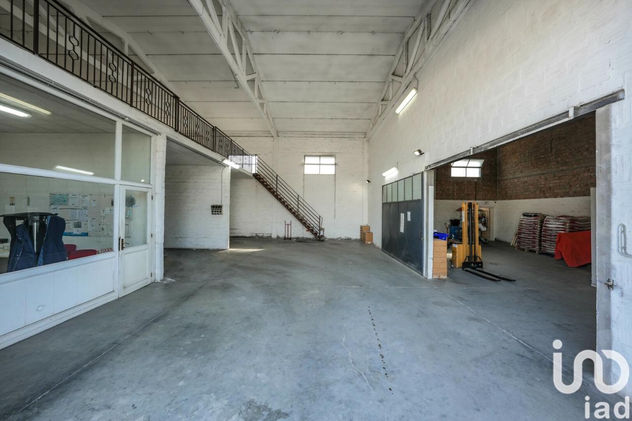 Magazzino in vendita a Portomaggiore