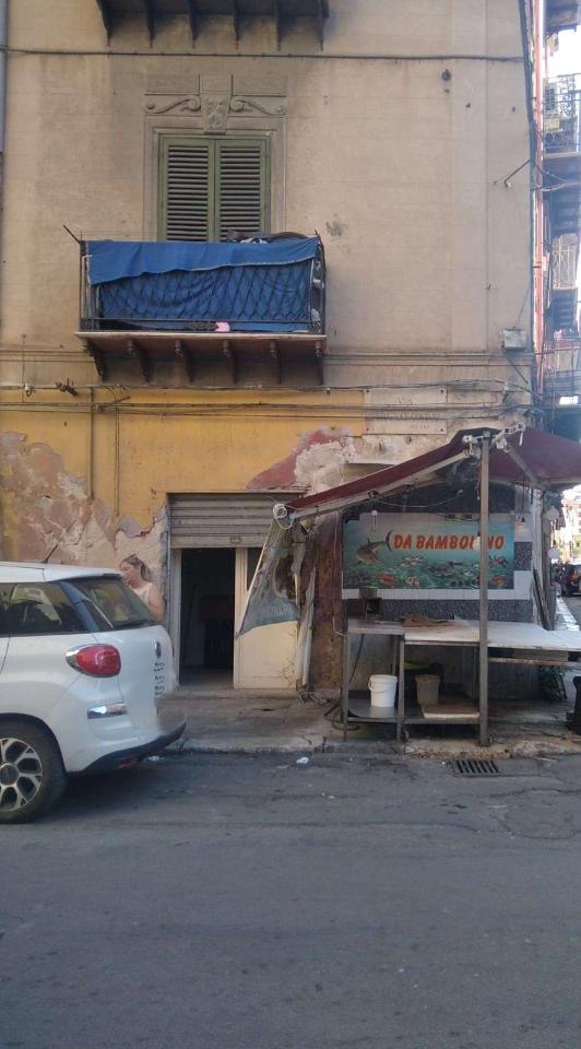 Magazzino in vendita a Palermo