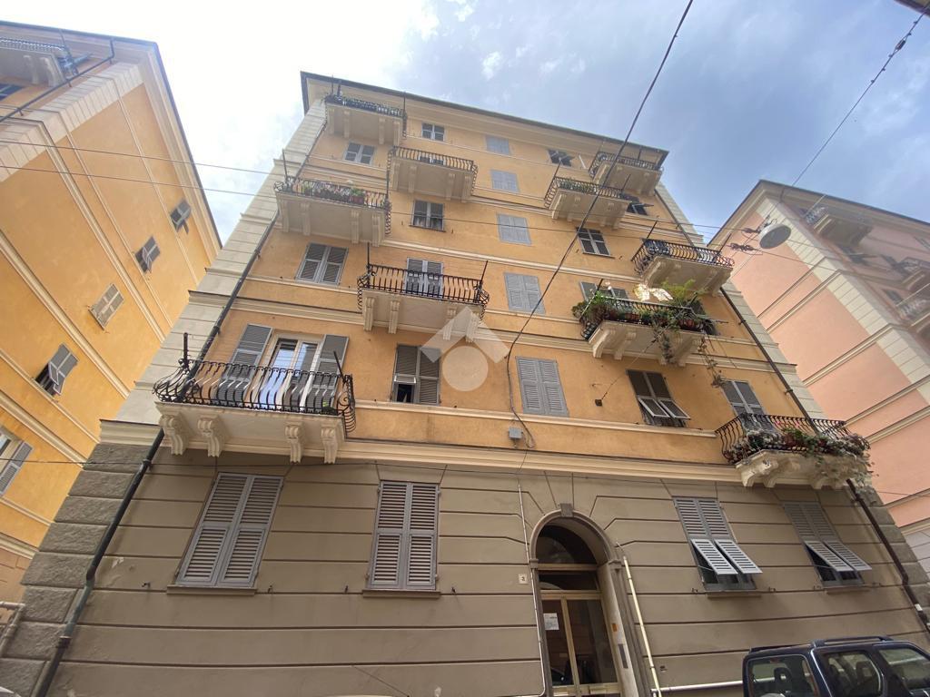 Appartamento in vendita a Genova