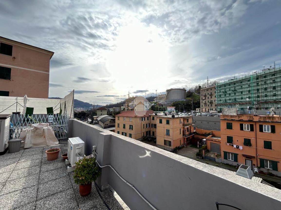 Appartamento in vendita a Genova