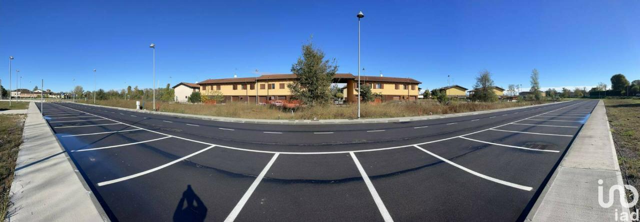 Terreno edificabile in vendita a Goito