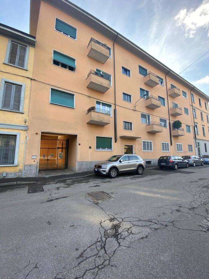 Box in vendita a Villasanta