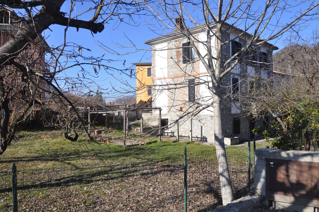 Casa indipendente in vendita a San Sebastiano Curone