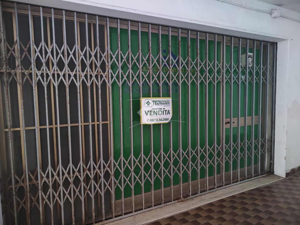 Negozio in vendita a San Salvo