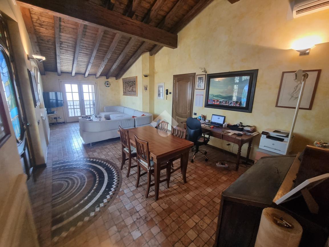 Villa in vendita a Cividate Al Piano
