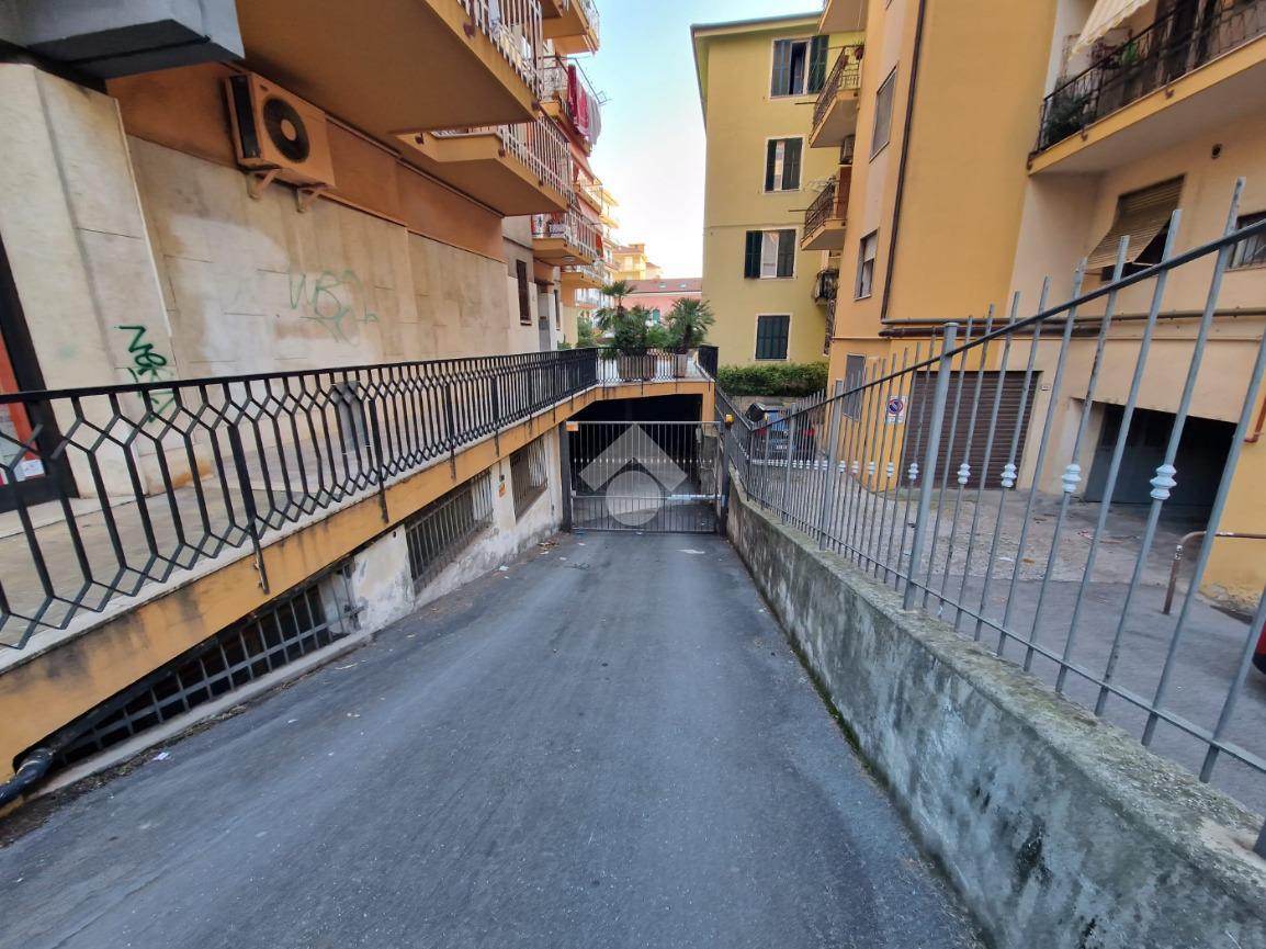 Box in vendita a Ventimiglia