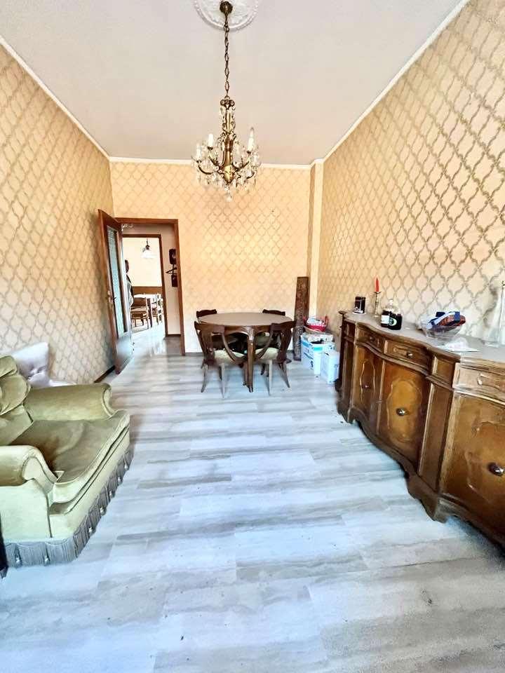 Appartamento in vendita a Piacenza