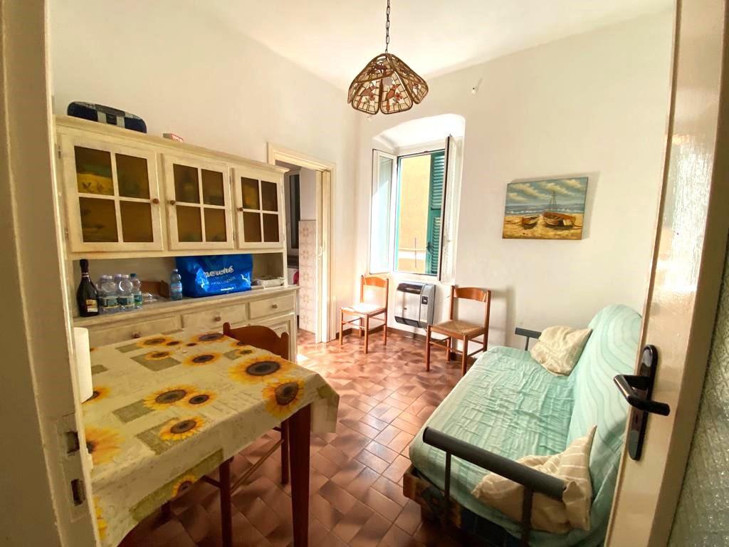 Appartamento in vendita a Imperia