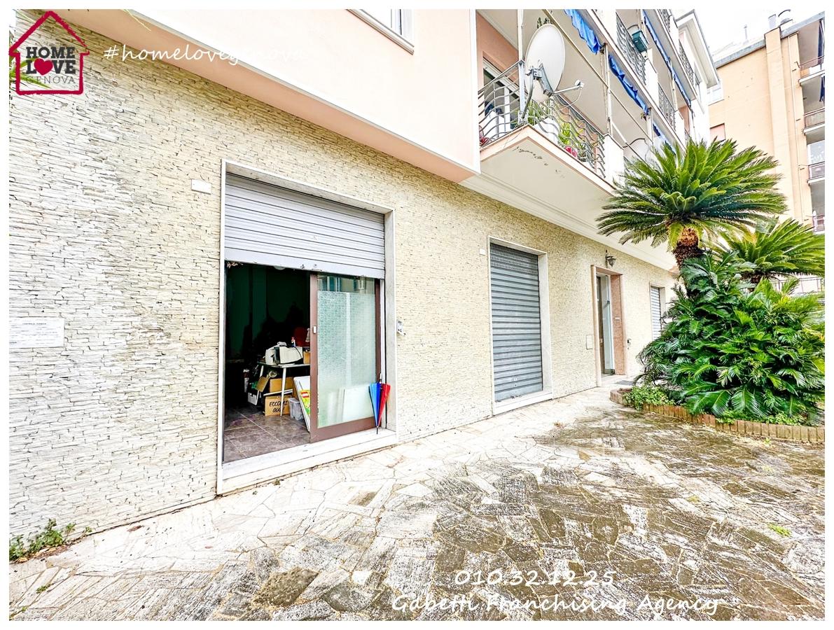 Negozio in vendita a Genova