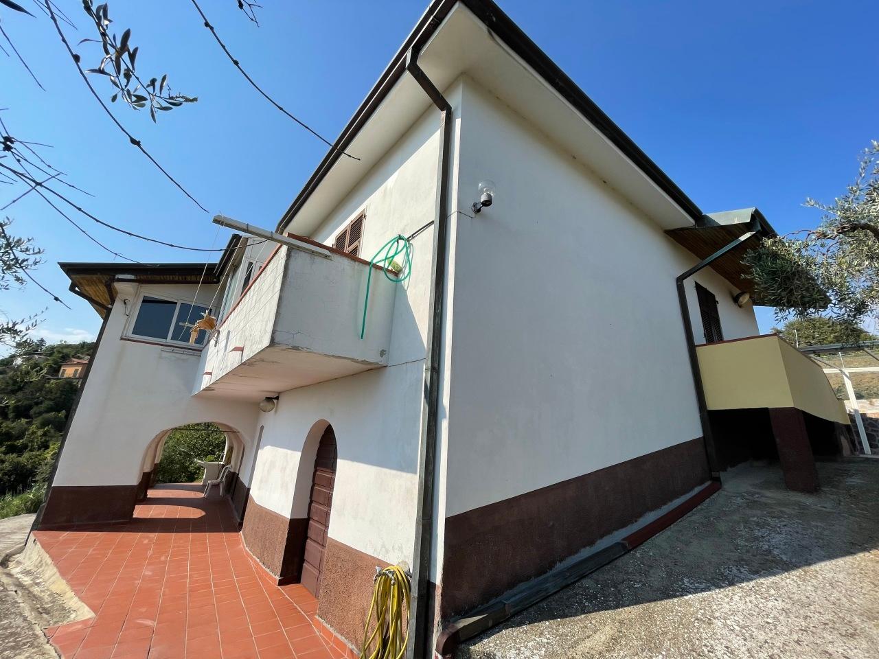 Casa indipendente in vendita a Bolano