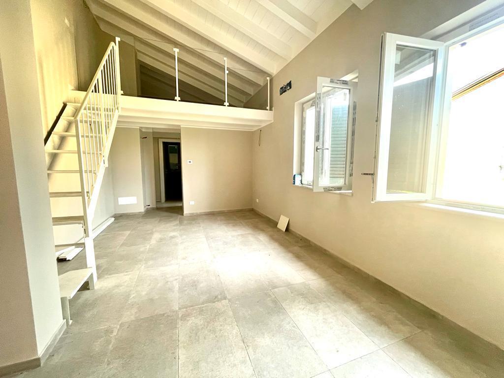 Appartamento in vendita a Sarzana