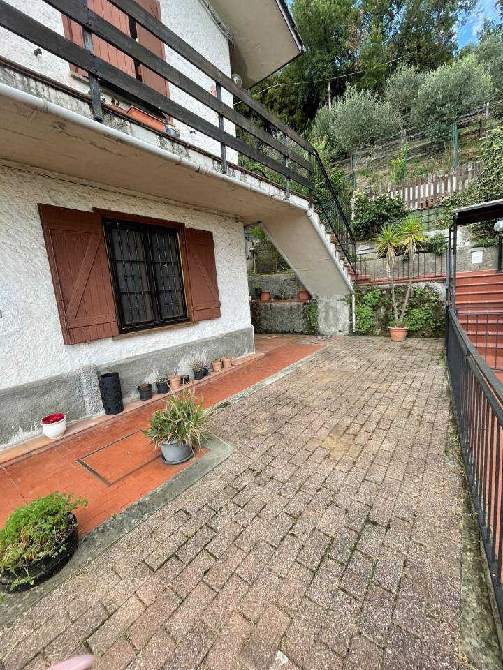 Villa a schiera in vendita a Follo