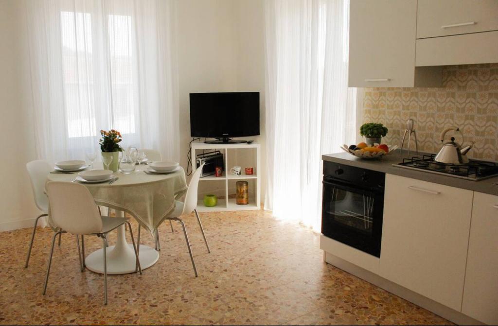 Appartamento in affitto a Ricco' Del Golfo Di Spezia