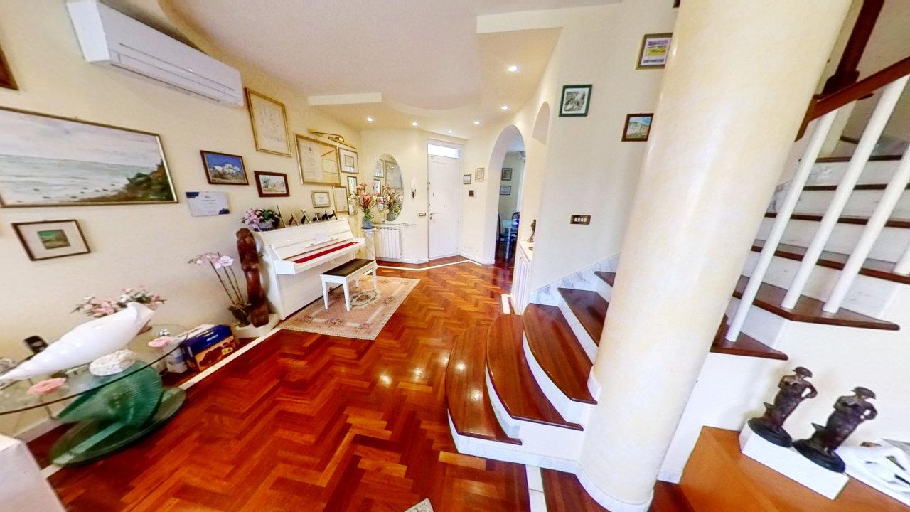 Villa a schiera in affitto a Santo Stefano Di Magra
