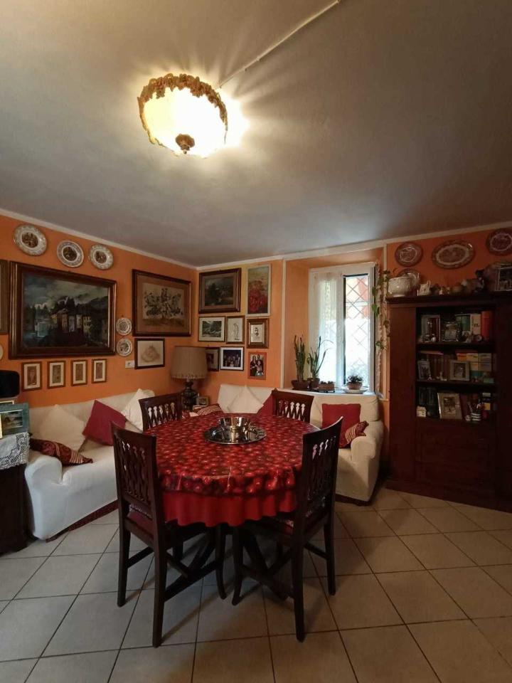 Casa indipendente in vendita a Licciana Nardi