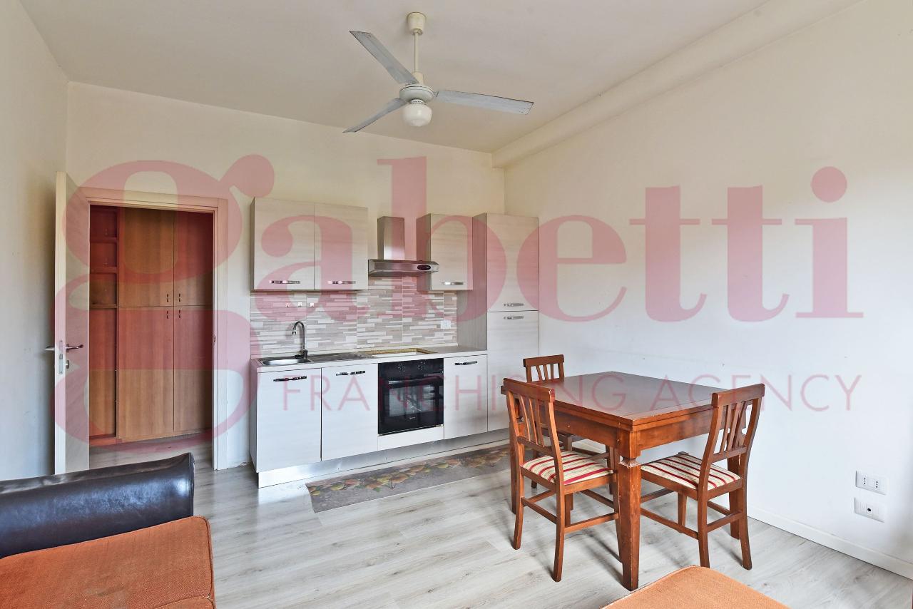 Appartamento in vendita a Garbagnate Milanese