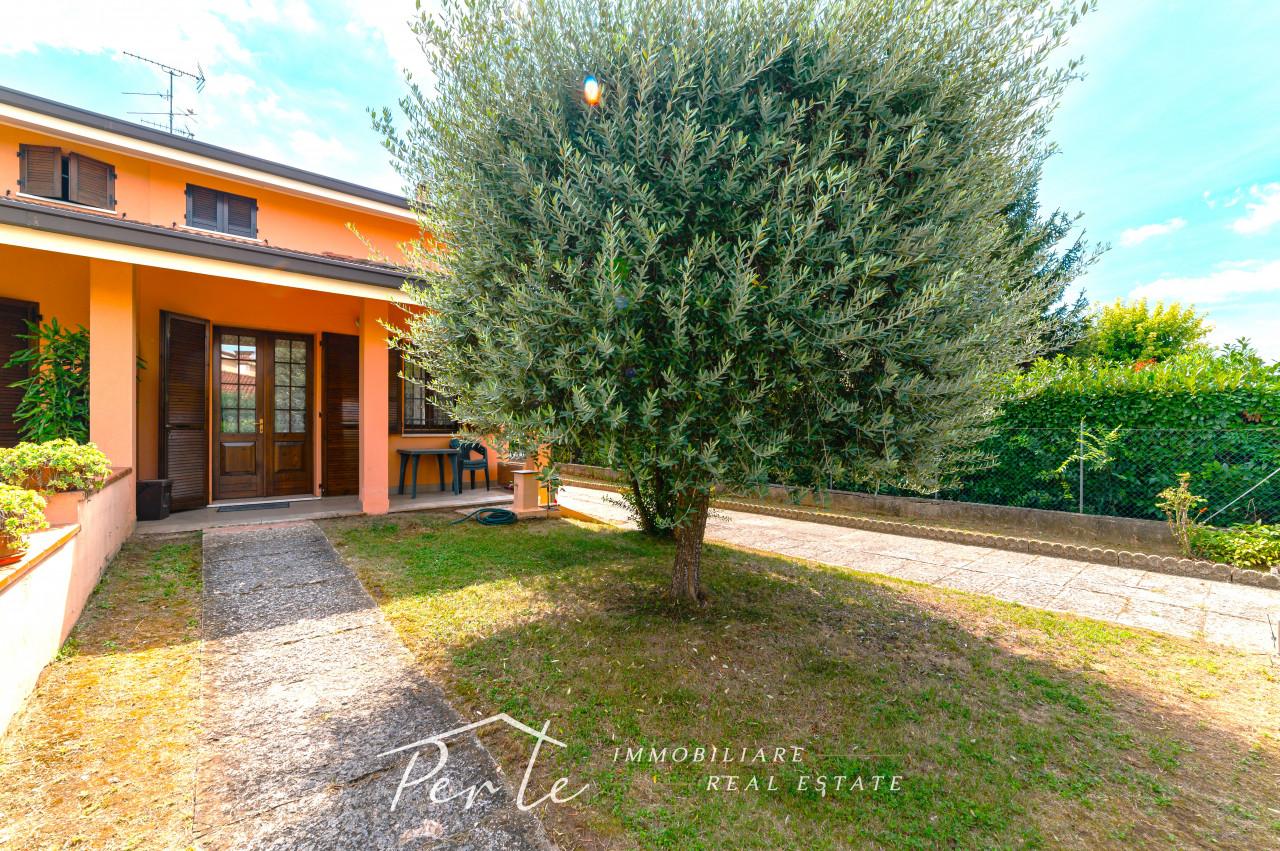 Villa in vendita a Curtatone