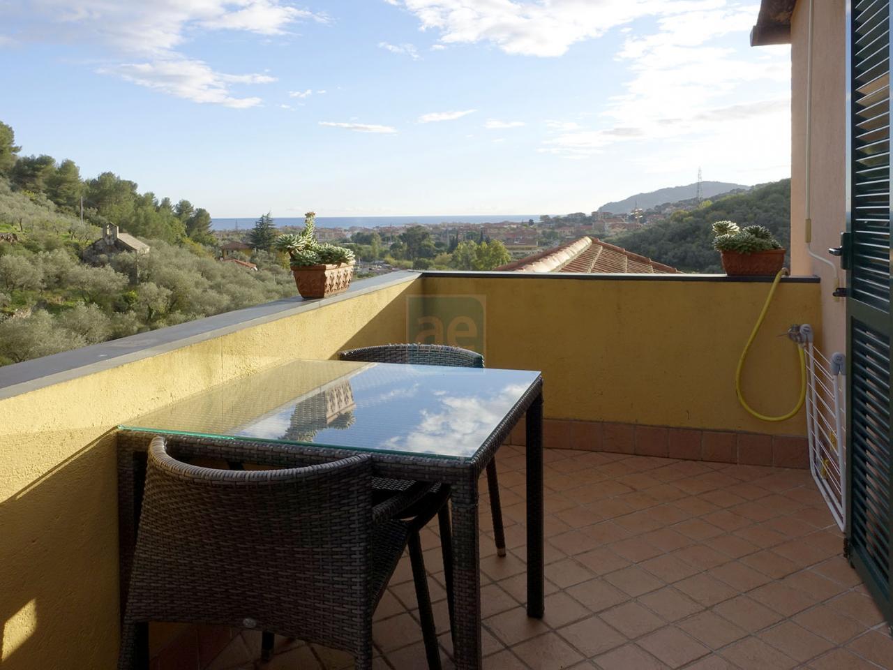 Appartamento in vendita a Cervo