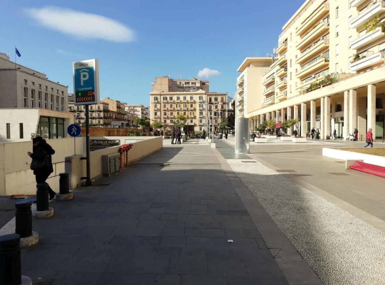 Box in vendita a Palermo