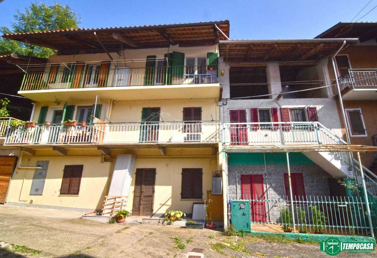 Casa indipendente in affitto a Front