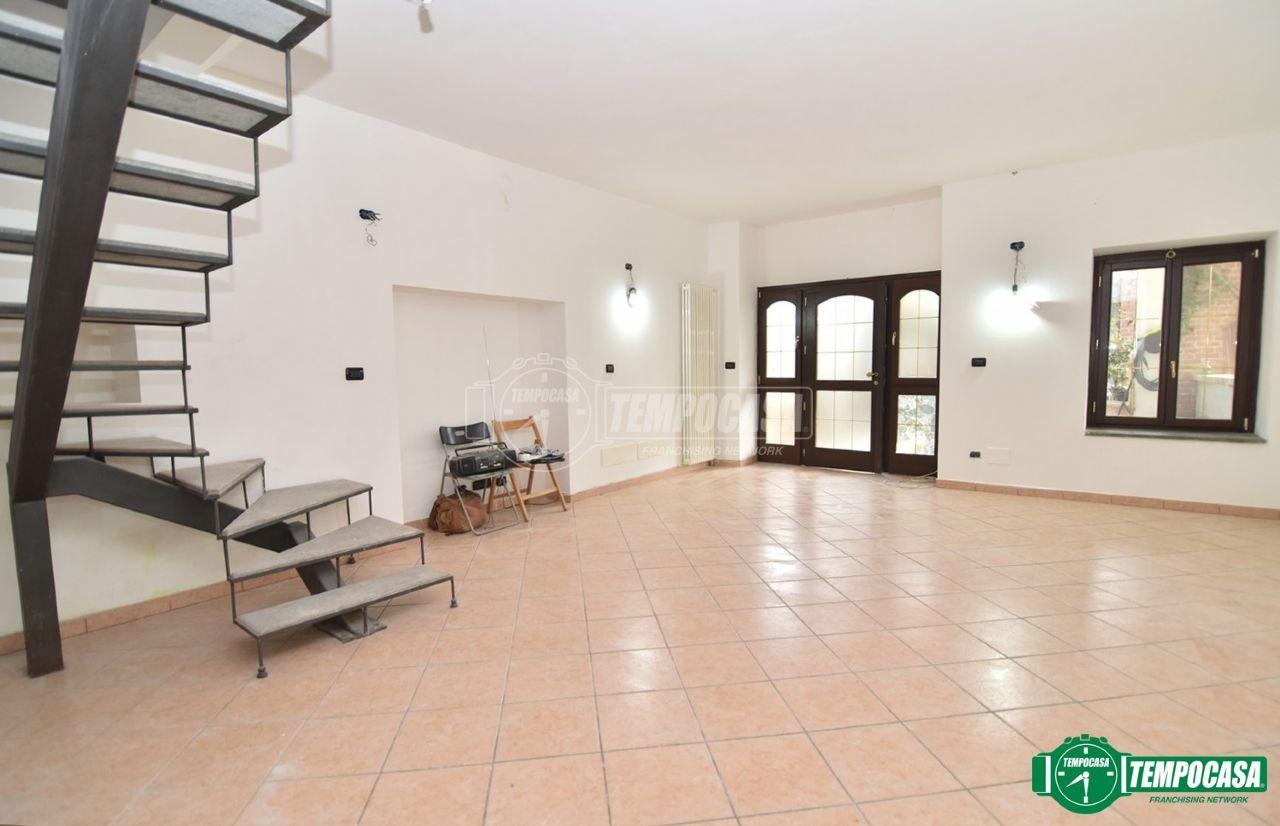 Casa indipendente in vendita a Lombardore