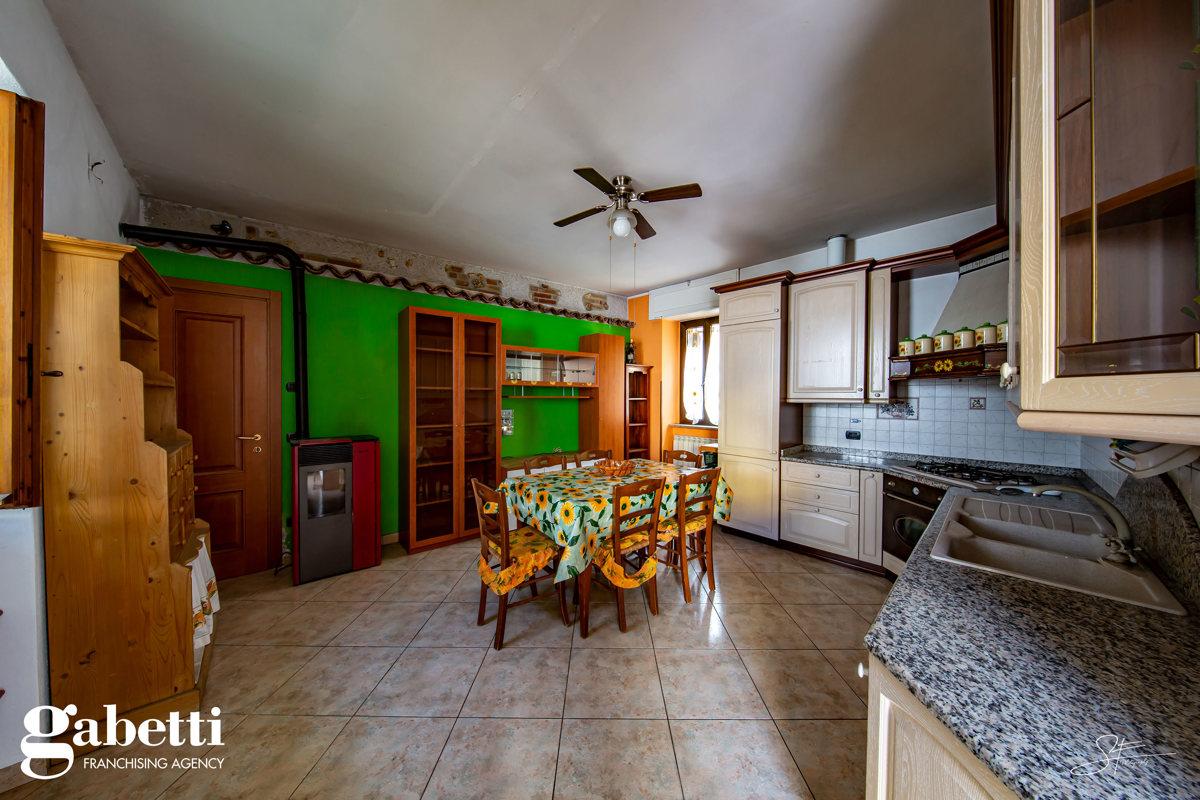 Appartamento in vendita a Sulbiate