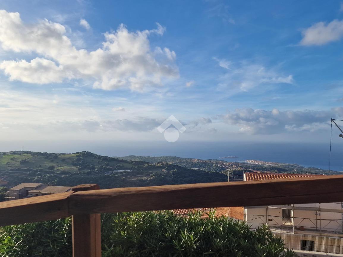 Appartamento in vendita a Trinità d'Agultu e Vignola