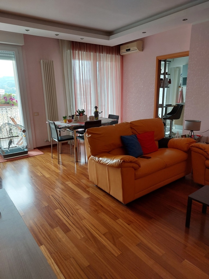 Appartamento in vendita a Ancona