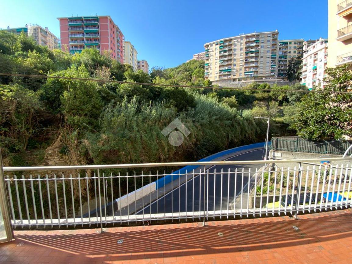 Appartamento in vendita a Genova