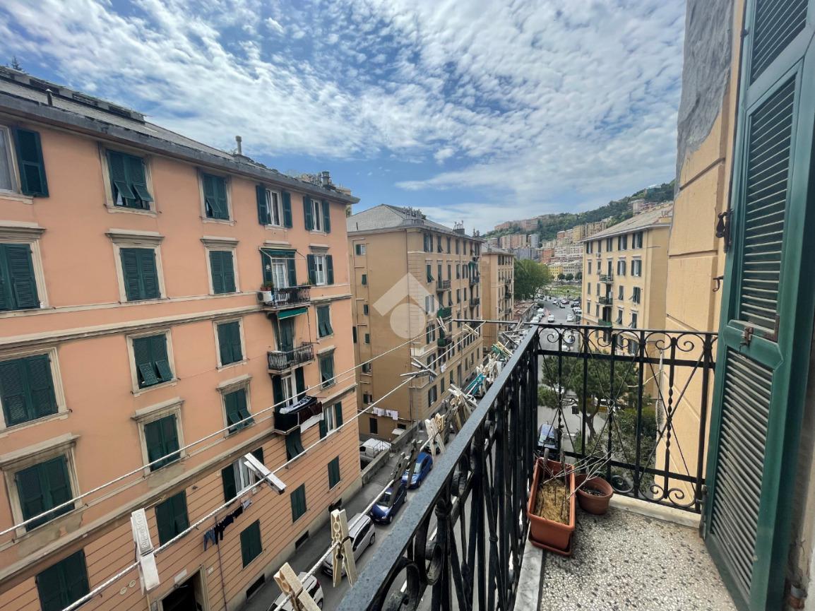 Appartamento in vendita a Genova
