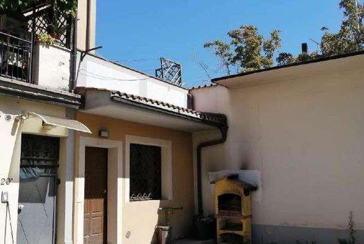 Appartamento in vendita a Prato