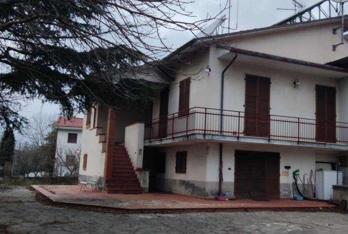 Villa unifamiliare in vendita a Arezzo