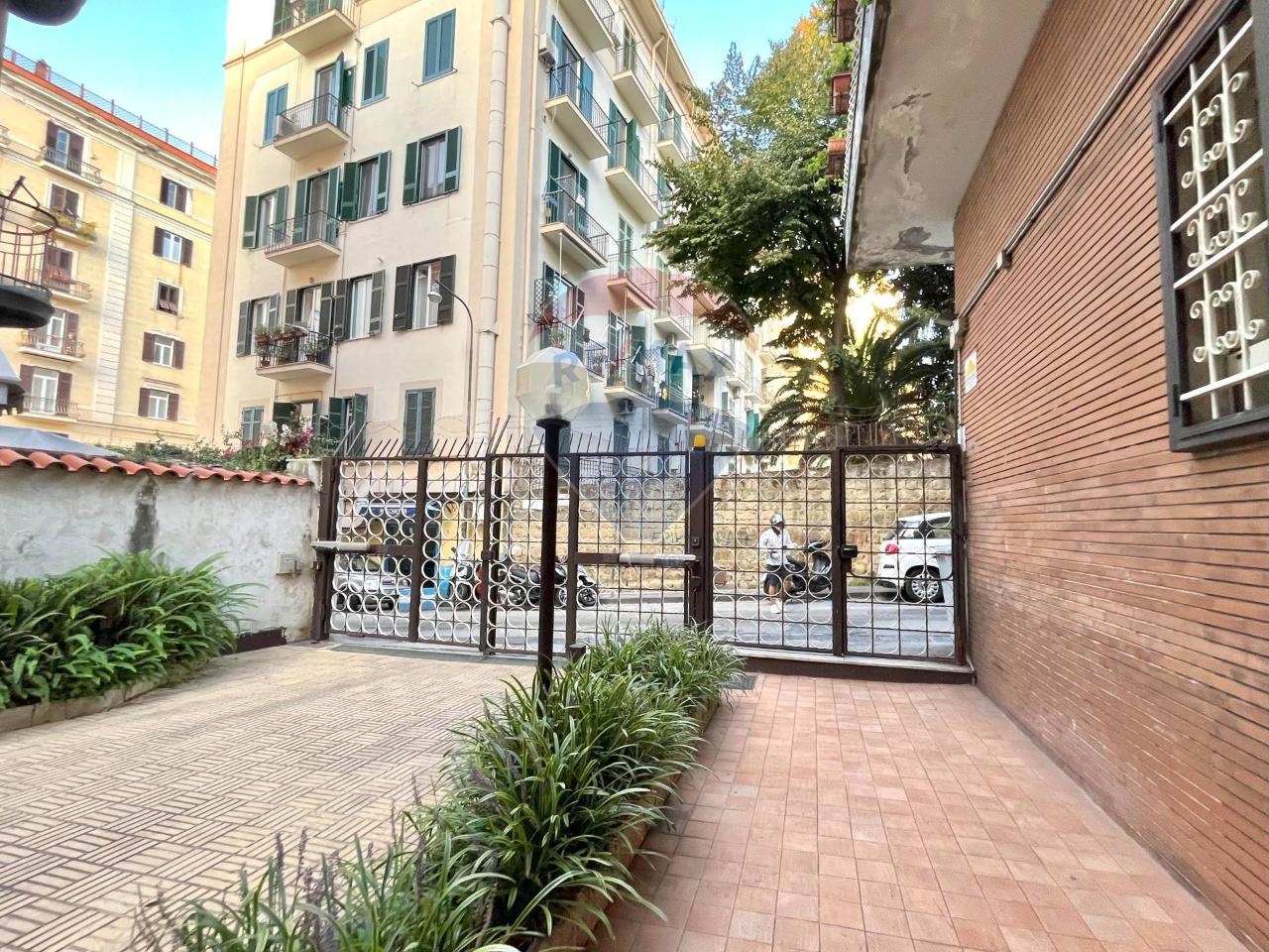 Appartamento in affitto a Napoli