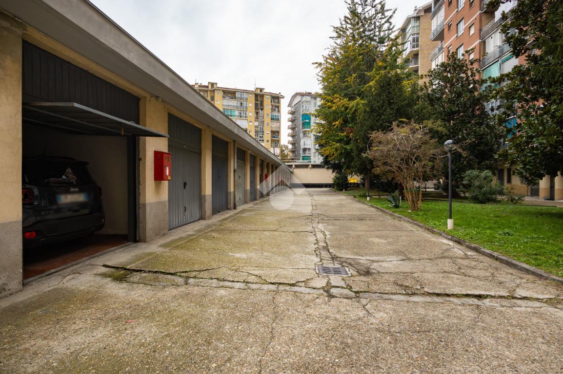 Box in vendita a Torino