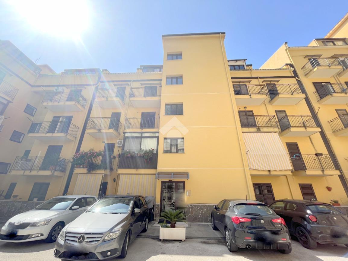 Appartamento in vendita a Monreale