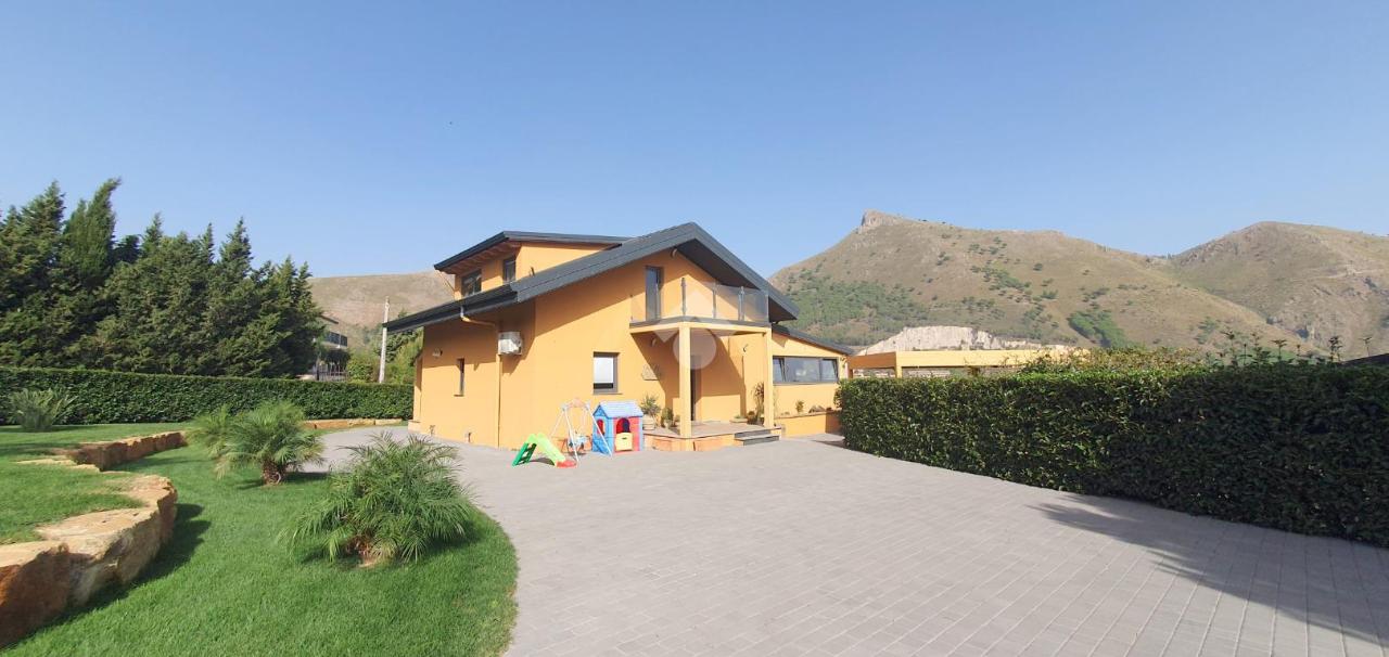 Villa in vendita a Monreale